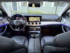 Black Mercedes-Benz e-200 2017 in Riga, with an engine capacity of 2.00 L and mileage of 0 thousand km for 15650 €, photo 16 on AUTOMOTO.COM.LV