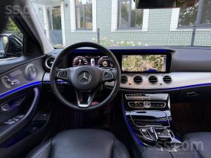 Black Mercedes-Benz e-200 2017 in Riga, with an engine capacity of 2.00 L and mileage of 0 thousand km for 15650 €, photo 17 on AUTOMOTO.COM.LV