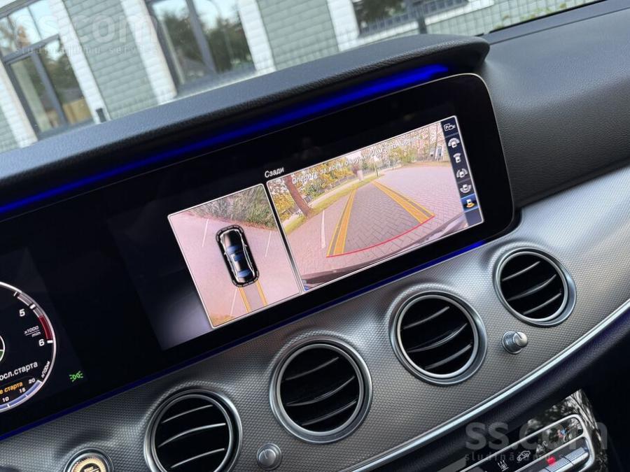 Black Mercedes-Benz e-200 2017 in Riga, with an engine capacity of 2.00 L and mileage of 0 thousand km for 15650 €, photo 29 on AUTOMOTO.COM.LV