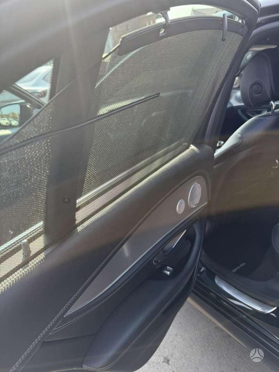 Black Mercedes-Benz e-200 2017 in Kaunas, with an engine capacity of 1.95 L and mileage of 250 thousand km for 18500 €, photo 15 on AUTOMOTO.COM.LV