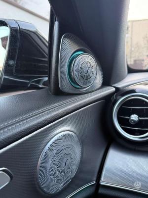 Black Mercedes-Benz e-200 2017 in Kaunas, with an engine capacity of 1.95 L and mileage of 250 thousand km for 18500 €, photo 16 on AUTOMOTO.COM.LV