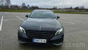 Melns Mercedes-Benz e-200 2018 Rēzekne, ar dzinēja tilpumu 2.00 L un nobraukumu 312 tūkst. km par 13800 €, foto 13 vietnē AUTOMOTO.COM.LV