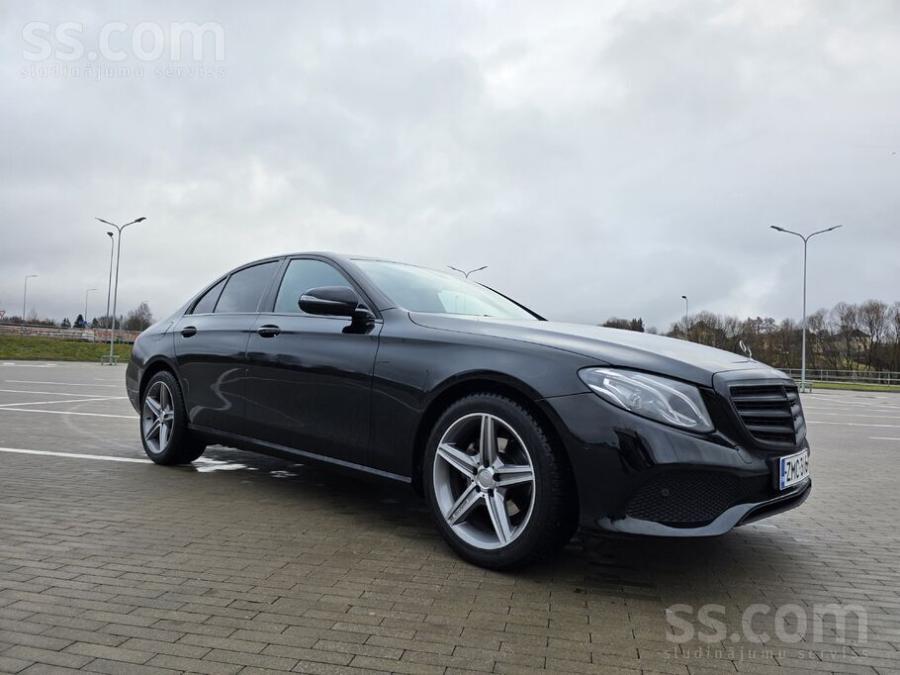 Melns Mercedes-Benz e-200 2018 Rēzekne, ar dzinēja tilpumu 2.00 L un nobraukumu 312 tūkst. km par 13800 €, foto 16 vietnē AUTOMOTO.COM.LV