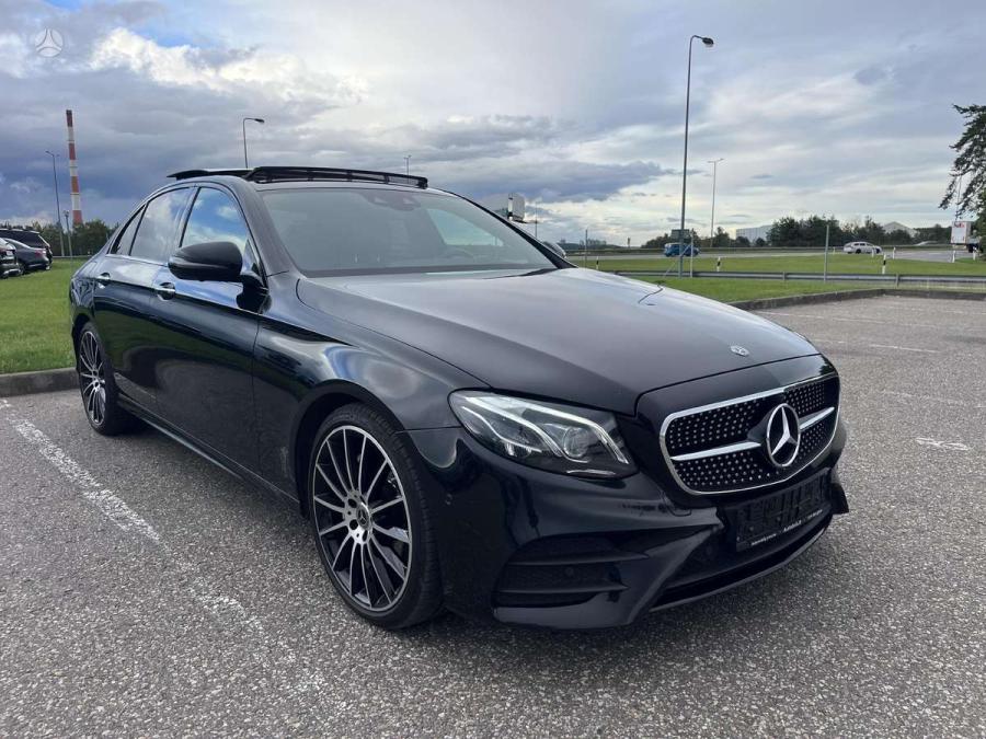 Melns Mercedes-Benz e-200 2018 Viļņa, ar dzinēja tilpumu 1.99 L un nobraukumu 197 tūkst. km par 29500 €, foto 3 vietnē AUTOMOTO.COM.LV