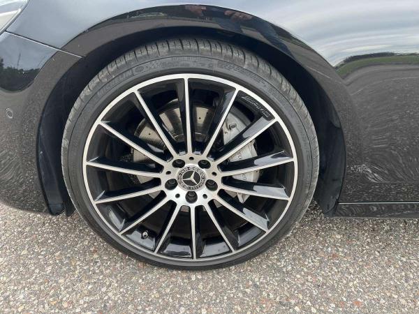 Melns Mercedes-Benz e-200 2018 Viļņa, ar dzinēja tilpumu 1.99 L un nobraukumu 197 tūkst. km par 29500 €, foto 10 vietnē AUTOMOTO.COM.LV