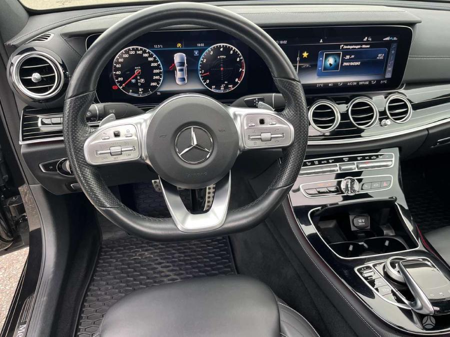 Melns Mercedes-Benz e-200 2018 Viļņa, ar dzinēja tilpumu 1.99 L un nobraukumu 197 tūkst. km par 29500 €, foto 22 vietnē AUTOMOTO.COM.LV