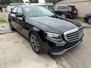 Melns Mercedes-Benz e-200 2018 Tauragė, ar dzinēja tilpumu 1.95 L un nobraukumu 450 tūkst. km par 11700 €, foto 10 vietnē AUTOMOTO.COM.LV