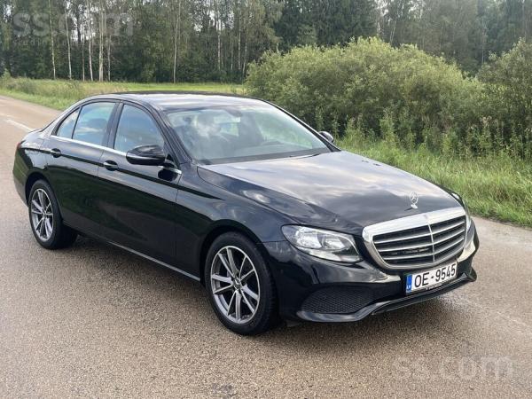 Melns Mercedes-Benz e-200 2018 Rīga, ar dzinēja tilpumu 2.00 L un nobraukumu 450 tūkst. km par 11700 €, foto 6 vietnē AUTOMOTO.COM.LV