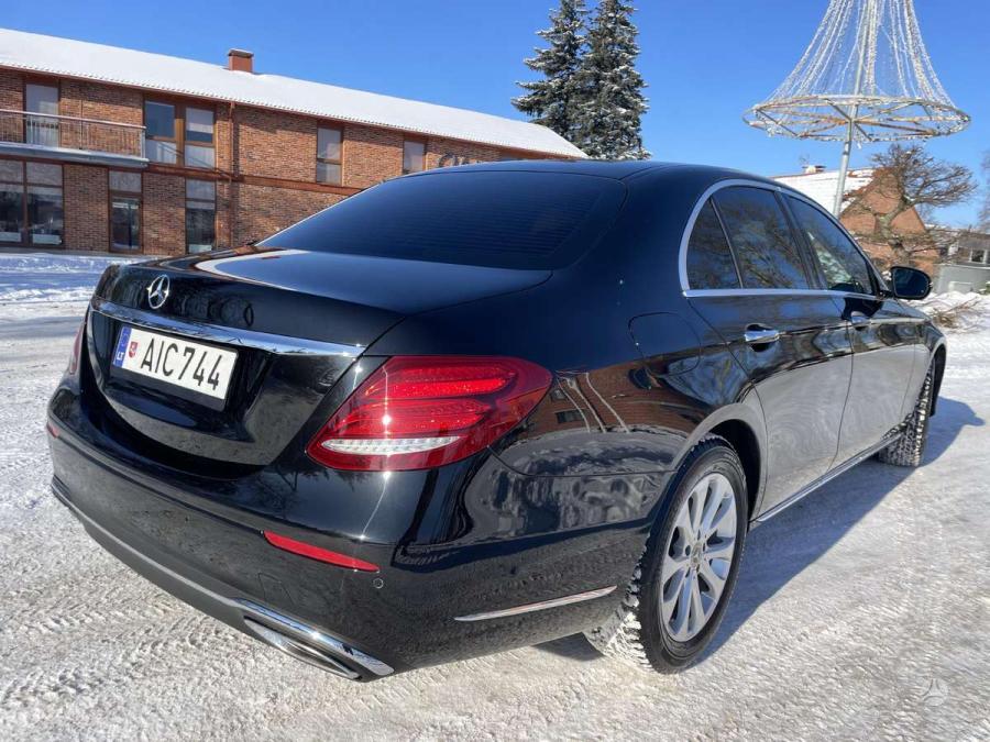 Melns Mercedes-Benz e-200 2018 Kauņa, ar dzinēja tilpumu 1.99 L un nobraukumu 108 tūkst. km par 23000 €, foto 4 vietnē AUTOMOTO.COM.LV