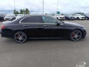 Black Mercedes-Benz e-200 2018 in Vilnius, with an engine capacity of 1.95 L and mileage of 376 thousand km for 12900 €, photo 8 on AUTOMOTO.COM.LV