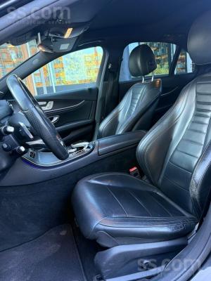 Black Mercedes-Benz e-200 2018 in Riga, with an engine capacity of 2.00 L and mileage of 0 thousand km for 17900 €, photo 14 on AUTOMOTO.COM.LV