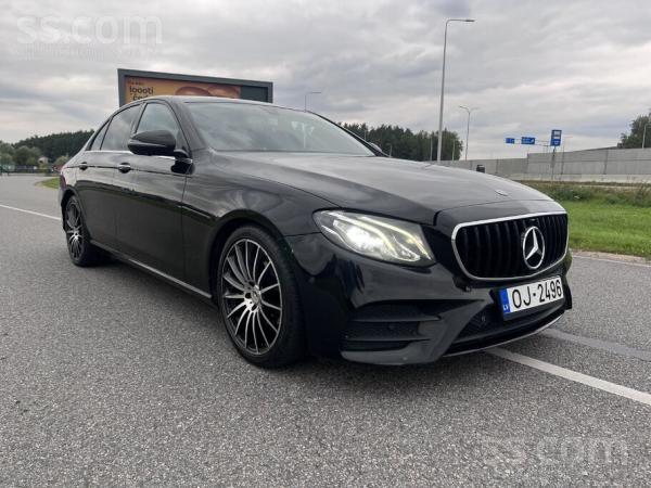 Melns Mercedes-Benz e-200 2018 Rīga, ar dzinēja tilpumu 2.00 L un nobraukumu 570 tūkst. km par 13990 €, foto  vietnē AUTOMOTO.COM.LV