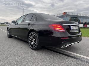 Melns Mercedes-Benz e-200 2018 Rīga, ar dzinēja tilpumu 2.00 L un nobraukumu 570 tūkst. km par 13990 €, foto 4 vietnē AUTOMOTO.COM.LV