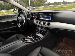 Melns Mercedes-Benz e-200 2018 Rīga, ar dzinēja tilpumu 2.00 L un nobraukumu 570 tūkst. km par 13990 €, foto 10 vietnē AUTOMOTO.COM.LV