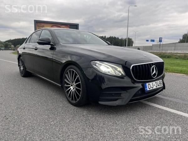 Black Mercedes-Benz e-200 2018 in Riga, with an engine capacity of 2.00 L and mileage of 0 thousand km for 10900 €, photo 1 on AUTOMOTO.COM.LV