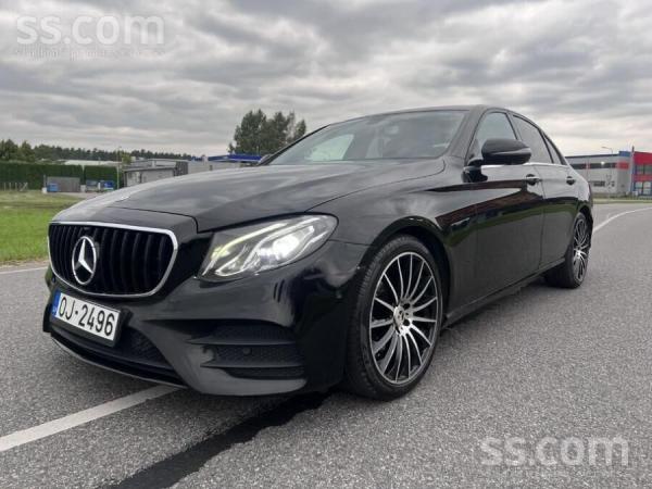Black Mercedes-Benz e-200 2018 in Riga, with an engine capacity of 2.00 L and mileage of 0 thousand km for 10900 €, photo 5 on AUTOMOTO.COM.LV