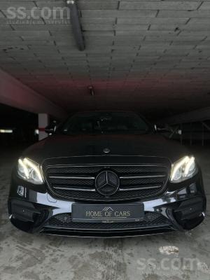 Black Mercedes-Benz e-200 2019 in Riga, with an engine capacity of 2.00 L and mileage of 89 thousand km for 29000 €, photo 6 on AUTOMOTO.COM.LV