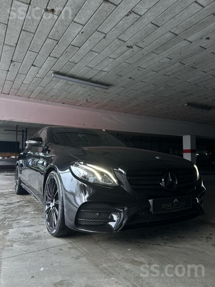 Black Mercedes-Benz e-200 2019 in Riga, with an engine capacity of 2.00 L and mileage of 89 thousand km for 29000 €, photo 12 on AUTOMOTO.COM.LV