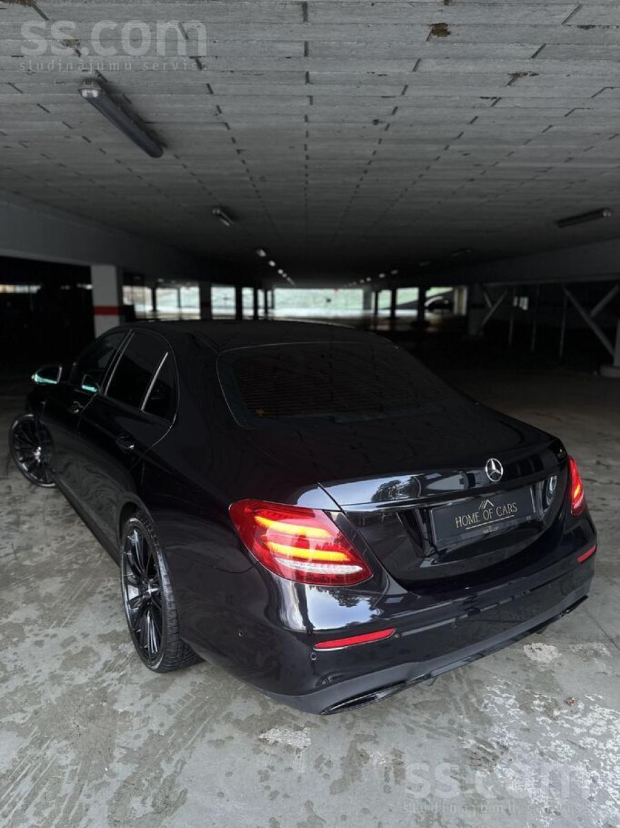 Black Mercedes-Benz e-200 2019 in Riga, with an engine capacity of 2.00 L and mileage of 89 thousand km for 29000 €, photo 24 on AUTOMOTO.COM.LV