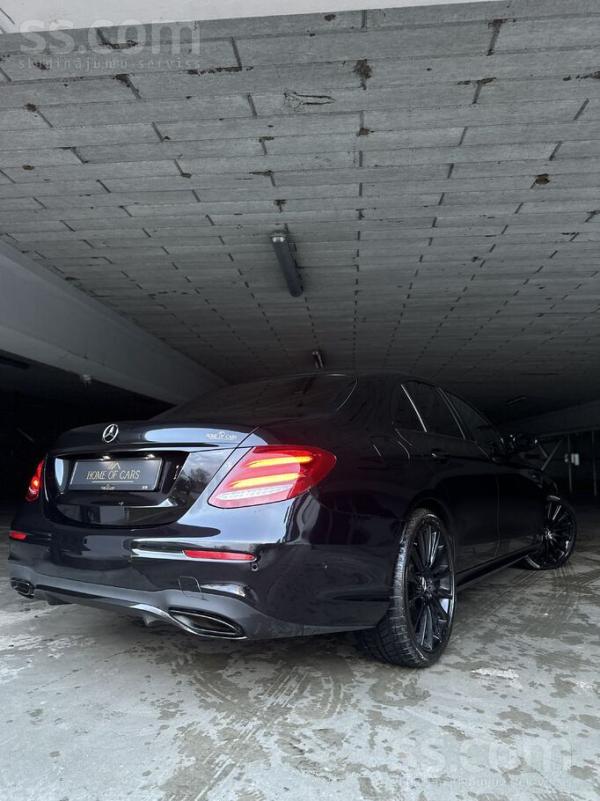Black Mercedes-Benz e-200 2019 in Riga, with an engine capacity of 2.00 L and mileage of 89 thousand km for 29000 €, photo 5 on AUTOMOTO.COM.LV