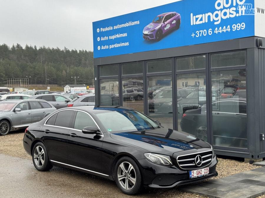 Melns Mercedes-Benz e-200 2019 Viļņa, ar dzinēja tilpumu 2.00 L un nobraukumu 176 tūkst. km par 16950 €, foto 2 vietnē AUTOMOTO.COM.LV
