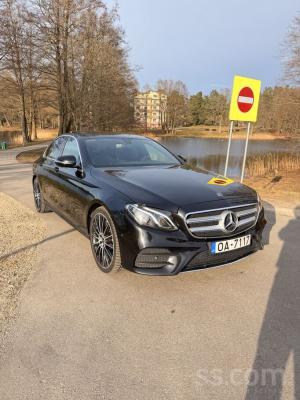 Black Mercedes-Benz e-200 2019 in Riga, with an engine capacity of 2.00 L and mileage of 72 thousand km for 28500 €, photo 5 on AUTOMOTO.COM.LV