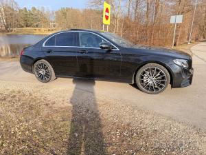 Melns Mercedes-Benz e-200 2019 Rīga, ar dzinēja tilpumu 2.00 L un nobraukumu 72 tūkst. km par 28500 €, foto 6 vietnē AUTOMOTO.COM.LV