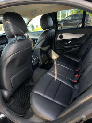 Черный Мерседес E 200 2019 в Таллин, объемом двигателя 1.95 л и пробегом 330 тыс. км за 17900 €, фото 7 на AUTOMOTO.COM.LV