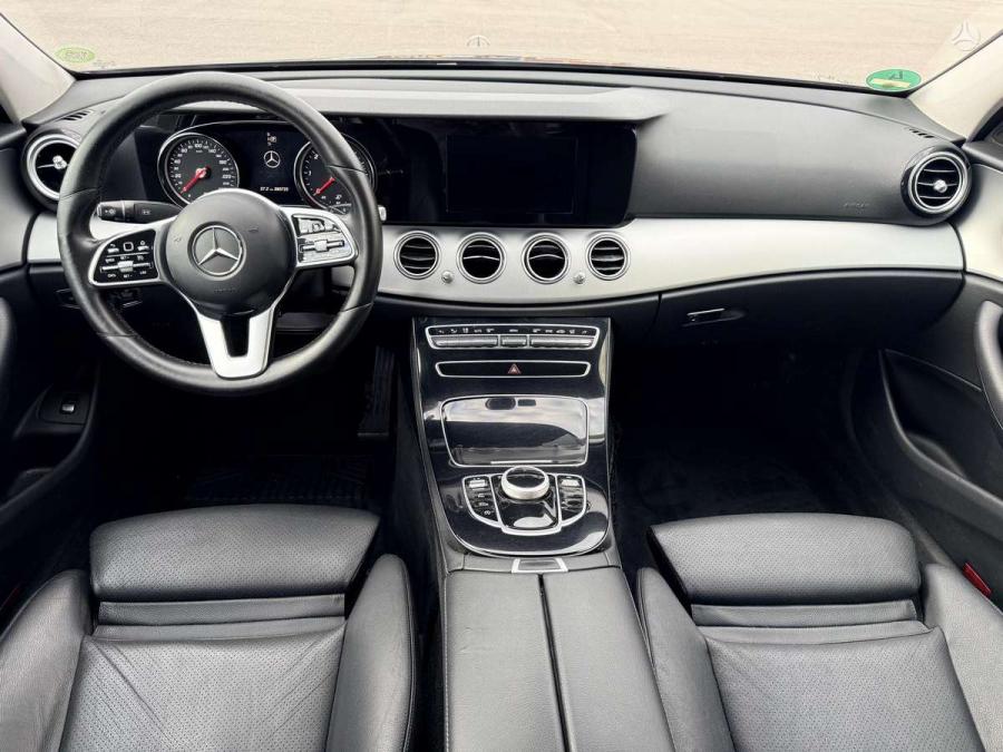 Melns Mercedes-Benz e-200 2019 Kauņa, ar dzinēja tilpumu 1.60 L un nobraukumu 380 tūkst. km par 9500 €, foto 14 vietnē AUTOMOTO.COM.LV