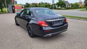 Черный Мерседес E 200 2019 в Мариямполе, объемом двигателя 1.99 л и пробегом 77 тыс. км за 22300 €, фото 7 на AUTOMOTO.COM.LV