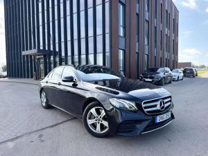 Black Mercedes-Benz e-200 2019 in Kaunas, with an engine capacity of 1.95 L and mileage of 380 thousand km for 15700 €, photo 8 on AUTOMOTO.COM.LV
