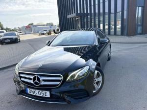 Black Mercedes-Benz e-200 2019 in Kaunas, with an engine capacity of 1.95 L and mileage of 380 thousand km for 15700 €, photo 10 on AUTOMOTO.COM.LV
