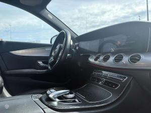 Black Mercedes-Benz e-200 2019 in Kaunas, with an engine capacity of 1.95 L and mileage of 380 thousand km for 15700 €, photo 15 on AUTOMOTO.COM.LV