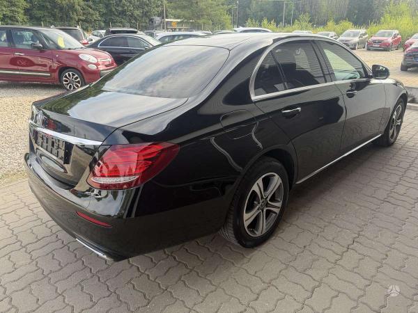 Black Mercedes-Benz e-200 2019 in Voru, with an engine capacity of 1.95 L and mileage of 327 thousand km for 13900 €, photo 3 on AUTOMOTO.COM.LV