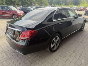 Black Mercedes-Benz e-200 2019 in Voru, with an engine capacity of 1.95 L and mileage of 327 thousand km for 13900 €, photo 3 on AUTOMOTO.COM.LV