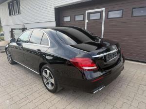 Black Mercedes-Benz e-200 2019 in Voru, with an engine capacity of 1.95 L and mileage of 327 thousand km for 13900 €, photo 5 on AUTOMOTO.COM.LV