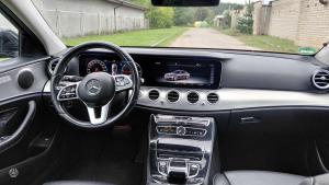 Melns Mercedes-Benz e-200 2019 Birštonas, ar dzinēja tilpumu 1.95 L un nobraukumu 400 tūkst. km par 12999 €, foto 5 vietnē AUTOMOTO.COM.LV