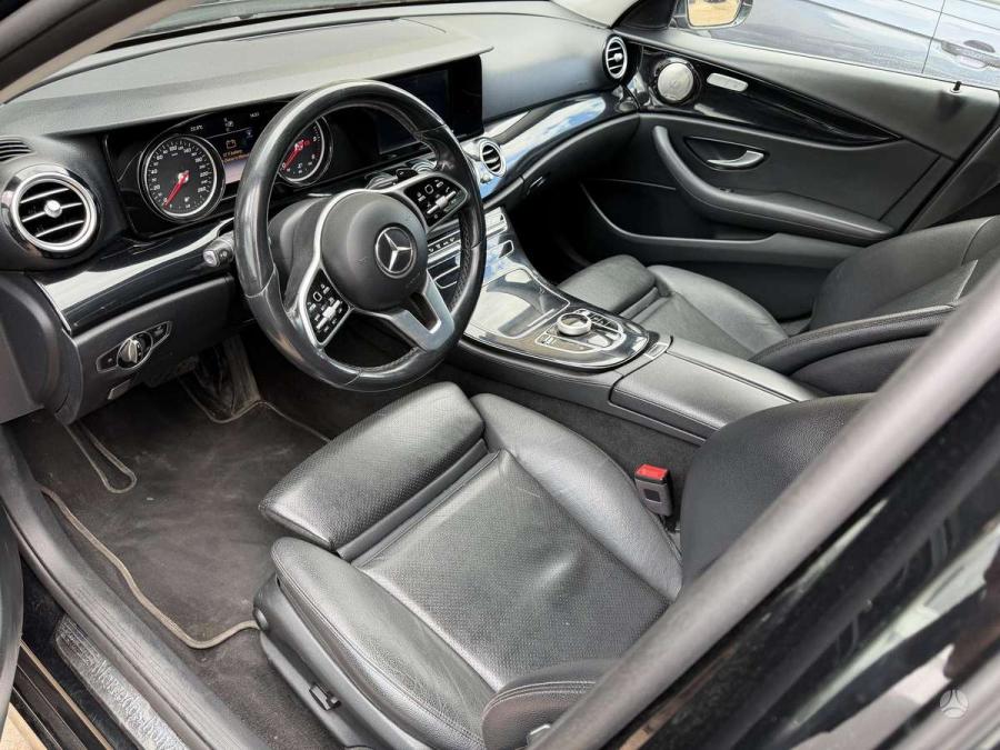 Melns Mercedes-Benz e-200 2019 Kauņa, ar dzinēja tilpumu 1.60 L un nobraukumu 234 tūkst. km par 8800 €, foto 13 vietnē AUTOMOTO.COM.LV