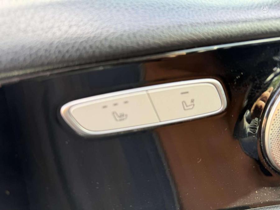 Melns Mercedes-Benz e-200 2019 Kauņa, ar dzinēja tilpumu 1.60 L un nobraukumu 234 tūkst. km par 8800 €, foto 32 vietnē AUTOMOTO.COM.LV