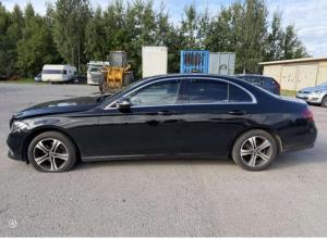 Черный Мерседес E 200 2020 в Кельме, объемом двигателя 1.60 л и пробегом 300 тыс. км за 9999 €, фото 7 на AUTOMOTO.COM.LV