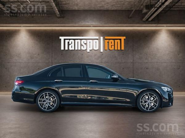Черный Мерседес E 200 2023 в Рига, объемом двигателя 2.00 л и пробегом 88 тыс. км за 41000 €, фото 5 на AUTOMOTO.COM.LV