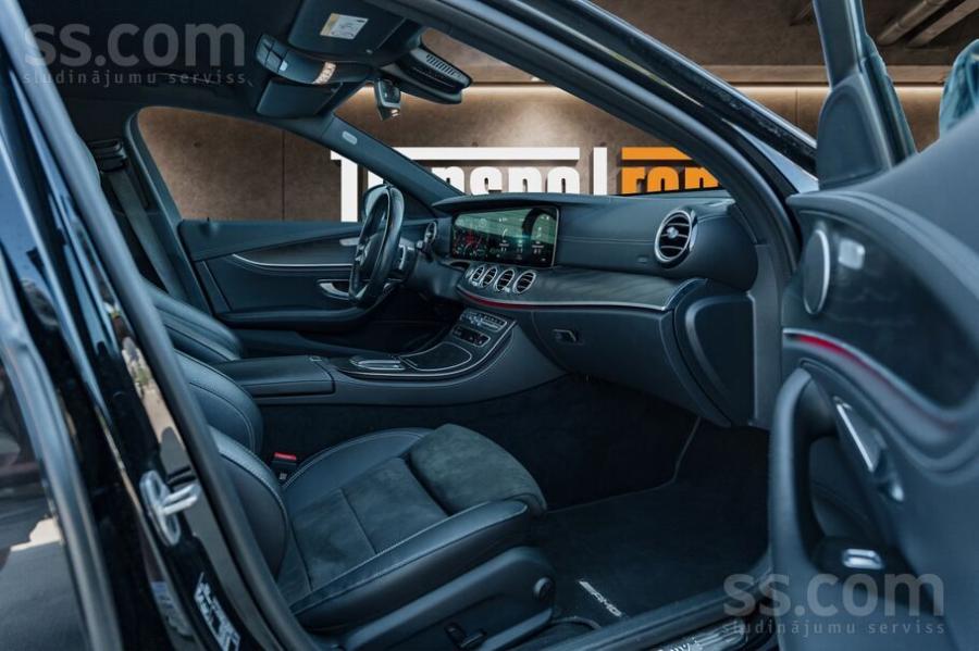 Черный Мерседес E 200 2023 в Рига, объемом двигателя 2.00 л и пробегом 88 тыс. км за 41000 €, фото 11 на AUTOMOTO.COM.LV