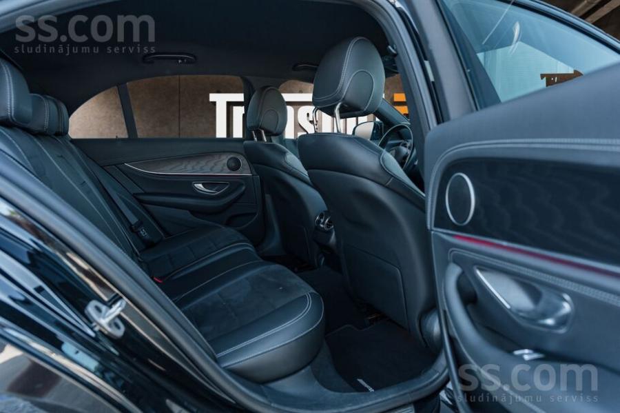 Черный Мерседес E 200 2023 в Рига, объемом двигателя 2.00 л и пробегом 88 тыс. км за 41000 €, фото 14 на AUTOMOTO.COM.LV