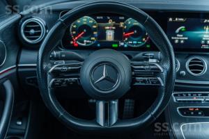 Черный Мерседес E 200 2023 в Рига, объемом двигателя 2.00 л и пробегом 88 тыс. км за 41000 €, фото 26 на AUTOMOTO.COM.LV