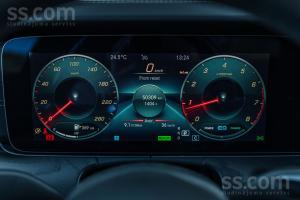 Черный Мерседес E 200 2023 в Рига, объемом двигателя 2.00 л и пробегом 88 тыс. км за 41000 €, фото 29 на AUTOMOTO.COM.LV