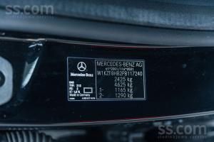 Черный Мерседес E 200 2023 в Рига, объемом двигателя 2.00 л и пробегом 88 тыс. км за 41000 €, фото 31 на AUTOMOTO.COM.LV