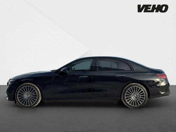 Melns Mercedes-Benz e-200 2025 Viļņa, ar dzinēja tilpumu 2.00 L un nobraukumu 10 tūkst. km par 73400 €, foto 2 vietnē AUTOMOTO.COM.LV