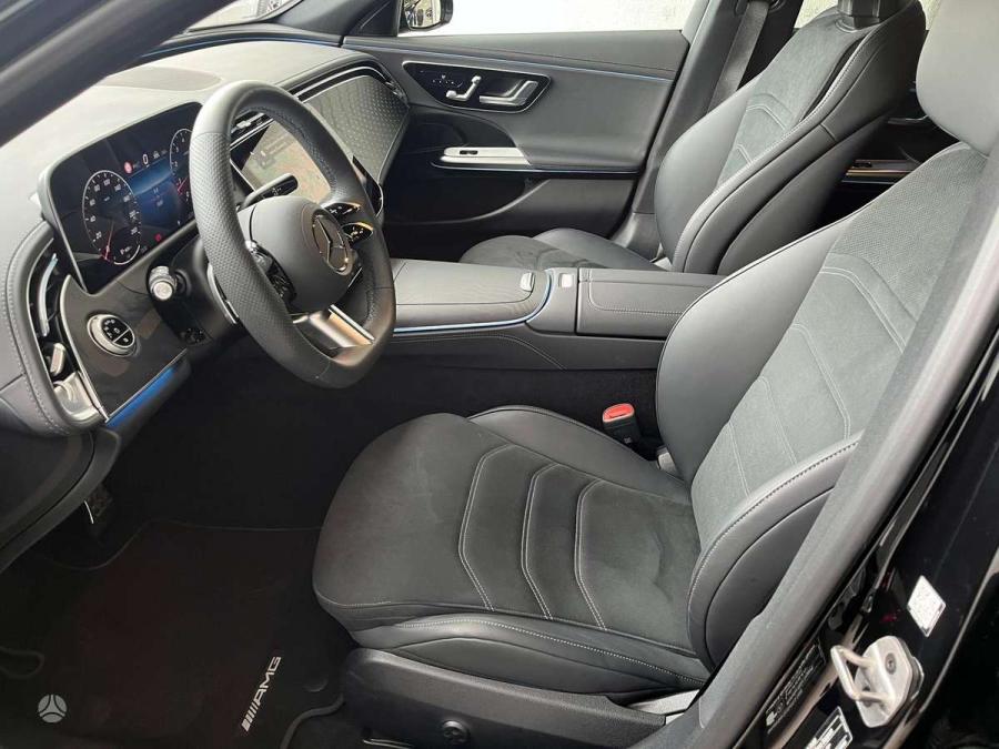 Black Mercedes-Benz e-200 2025 in Kaunas, with an engine capacity of 2.00 L and mileage of 9 thousand km for 52900 €, photo 10 on AUTOMOTO.COM.LV