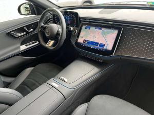 Black Mercedes-Benz e-200 2025 in Kaunas, with an engine capacity of 2.00 L and mileage of 9 thousand km for 52900 €, photo 20 on AUTOMOTO.COM.LV