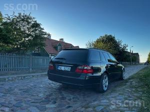 Melns Mercedes-Benz e-200 2007 Rīga, ar dzinēja tilpumu 1.80 L un nobraukumu 253 tūkst. km par 4250 €, foto 4 vietnē AUTOMOTO.COM.LV